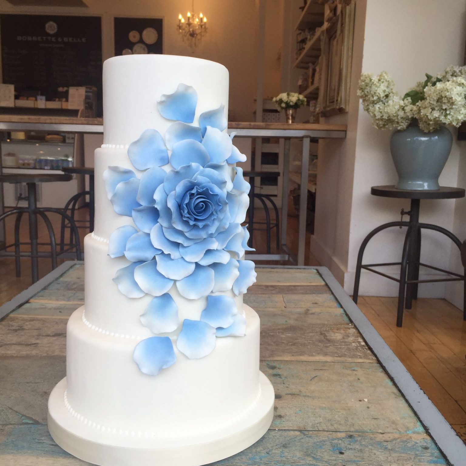 The Rose Cake - Bobbette & Belle